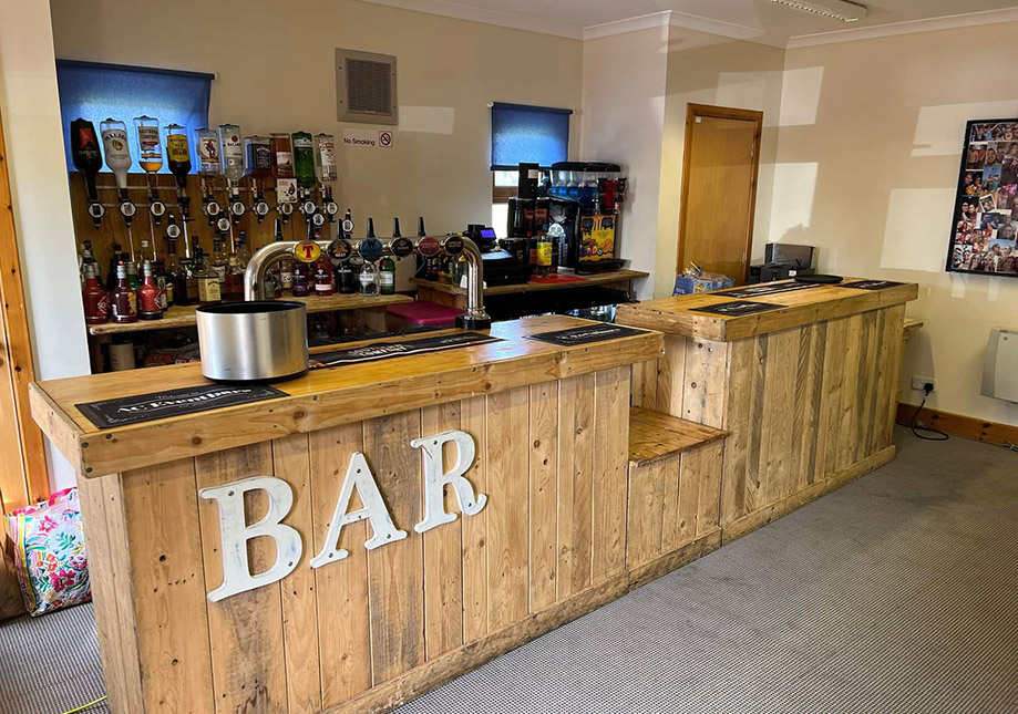 Top 10 Mobile Bar Hire North East Scotland 2026 | Event Bar Hire | Pure ...